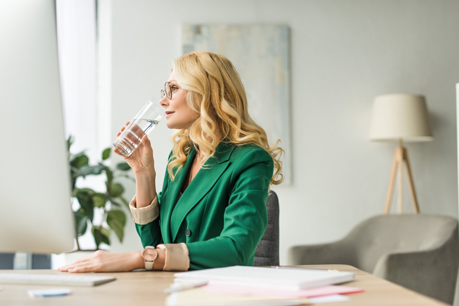 Top Tips for Drinking Water - At Work Wellbeing
